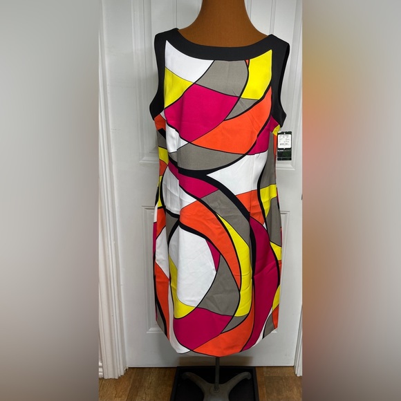 Ronni Nicole | Dresses | Nwt Ronni Nicole Multi Color Geo Pattern ...